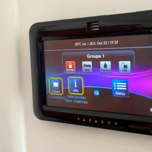 Test : Alarme Paradox Digiplex Evo 192 associée à l'écran tactile TM50 ...